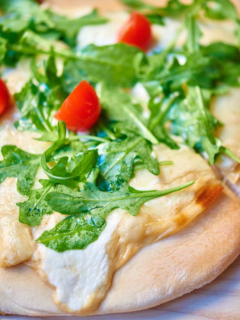 Roasted Garlic White Cheese Pizza with Arugula Salad - Show Me the Yummy