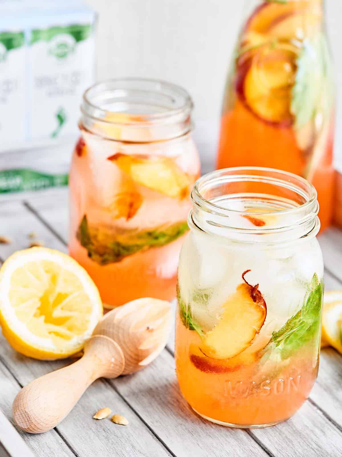 Peach Lemonade Spritzer Recipe - w/ Vodka & White Wine