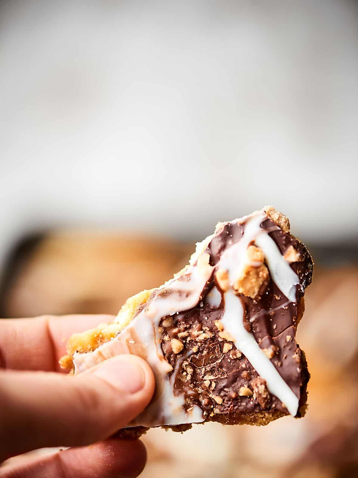 Christmas Crack Recipe - Saltine Cracker Toffee Candy