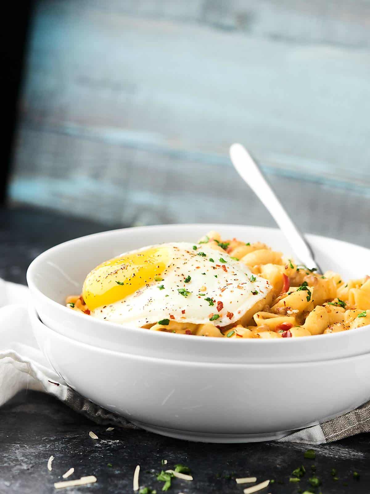 Breakfast Mac and Cheese Recipe - w/ Sausage, Potatoes, and Egg