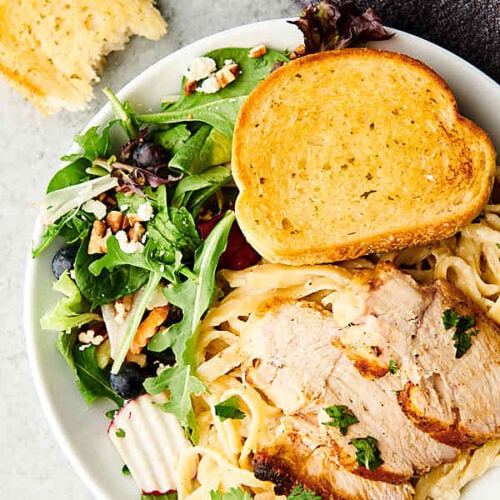 Alfredo Sauce - Simple White Cream Sauce - 20-Minute Recipe!
