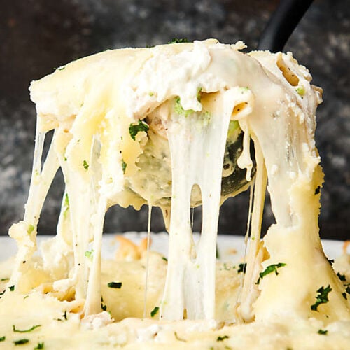 Alfredo Sauce - Simple White Cream Sauce - 20-Minute Recipe!