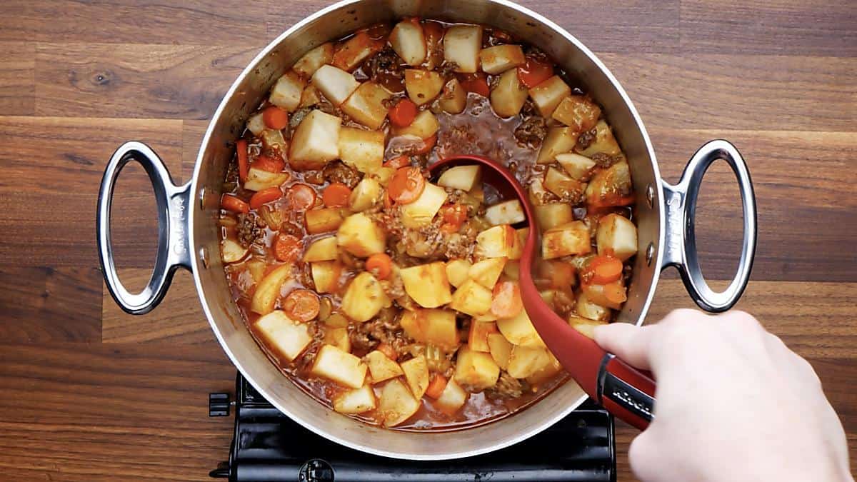 Poor Man's Stew - Healthy and Hearty Ground Beef Stew!