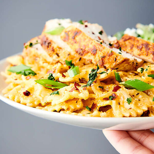 Alfredo Sauce - Simple White Cream Sauce - 20-Minute Recipe!