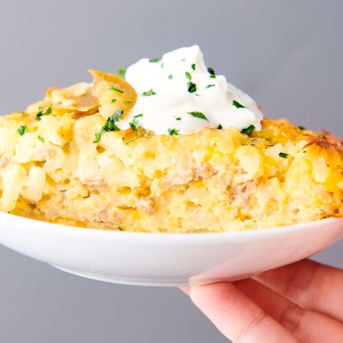 Bacon, Egg, and Cheese Bagel Breakfast Casserole - Show Me the Yummy